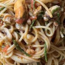 Jamie Oliver Seafood Pasta Recipe - British Recipes Hub